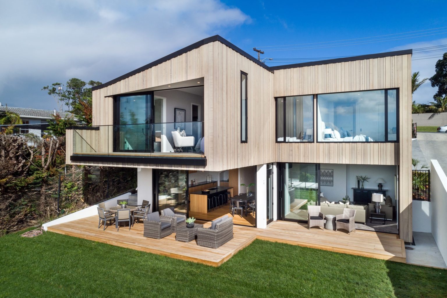 New Home Builds Auckland | Recladding | New Houses | Form Construction